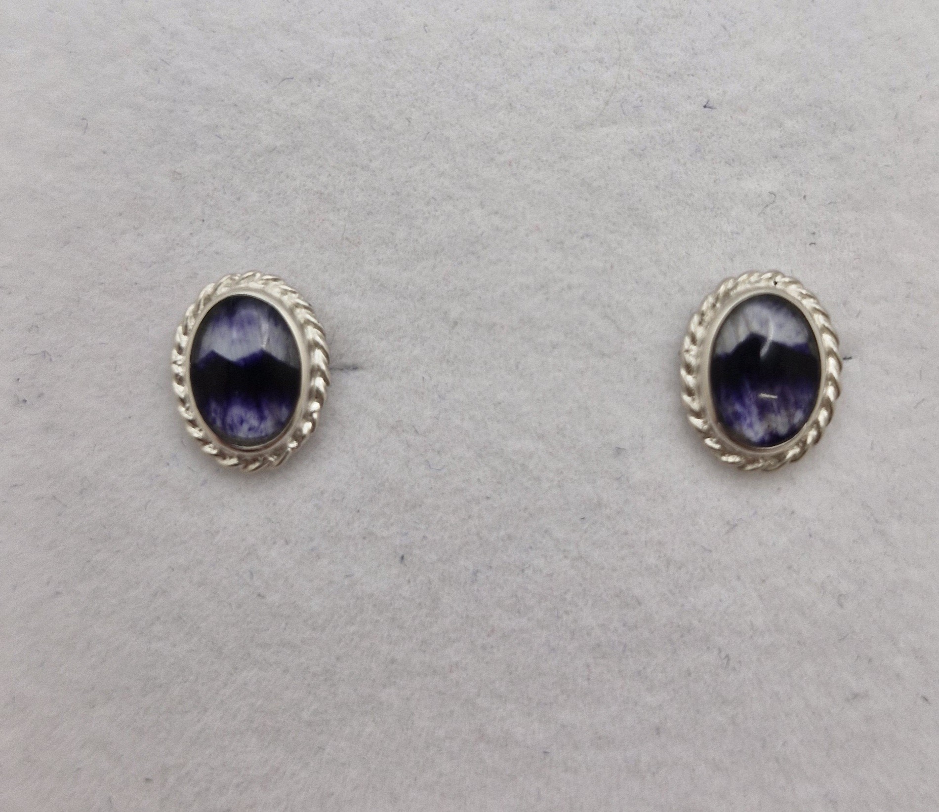 Small Oval Rope Edge Design Studs - Blue John Cavern